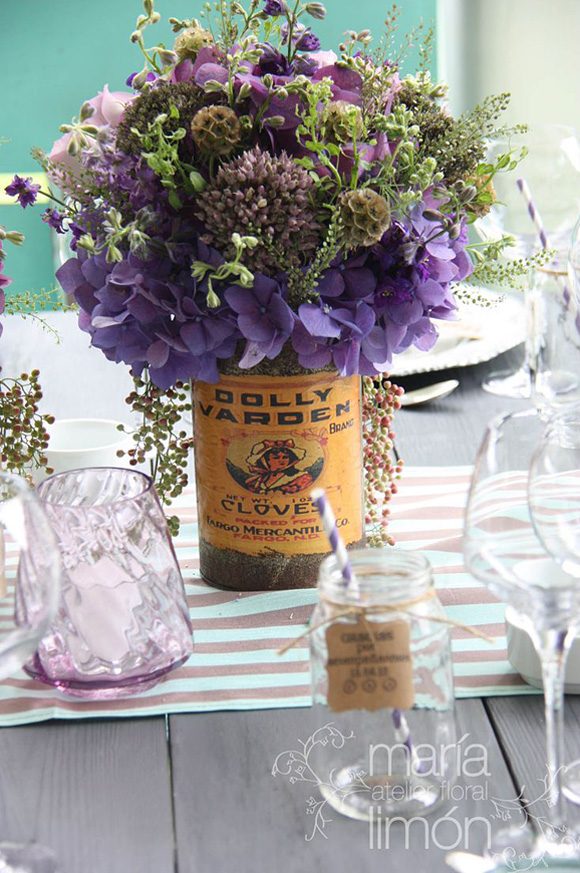 Flores para tu boda en color violeta • Beautiful Blue Brides